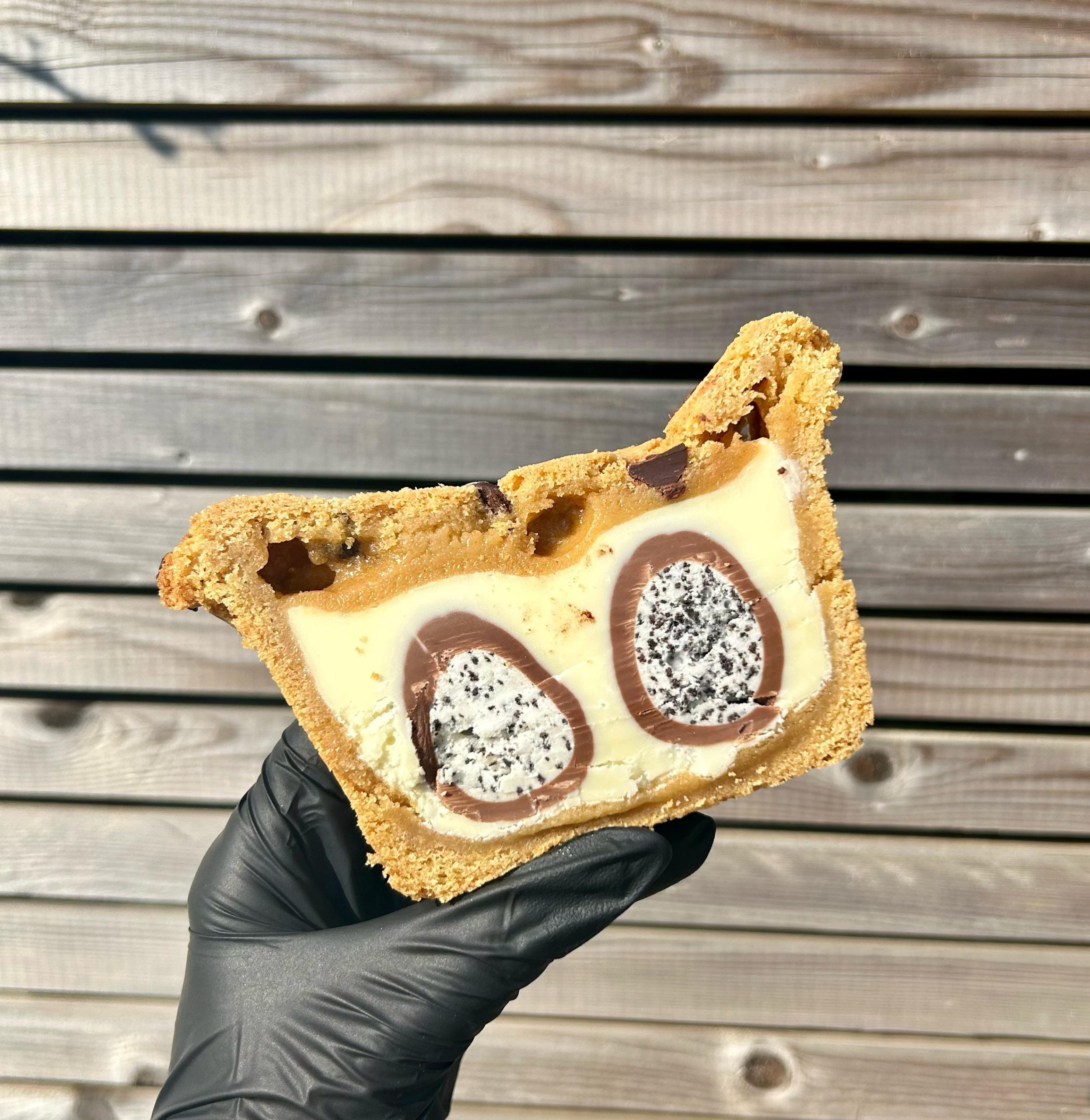 Oreo Egg Cookie Toast | Daisy Mae's Bakery